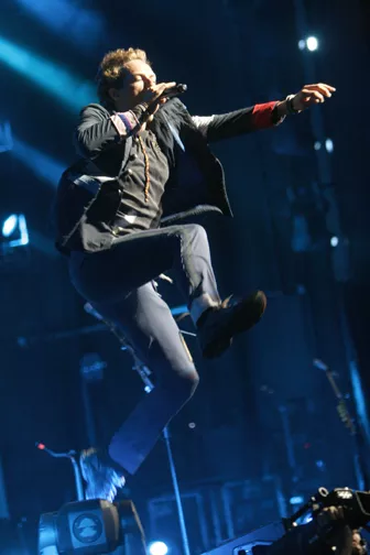 Live review, setlist, photos: Coldplay | Vibes