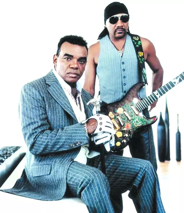 The Isley Brothers at Verizon Wireless Amphitheatre tonight (8/2/13 ...
