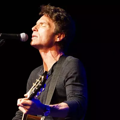 Singer-songwriter Richard Marx keeps things light at Hard Rock Live ...