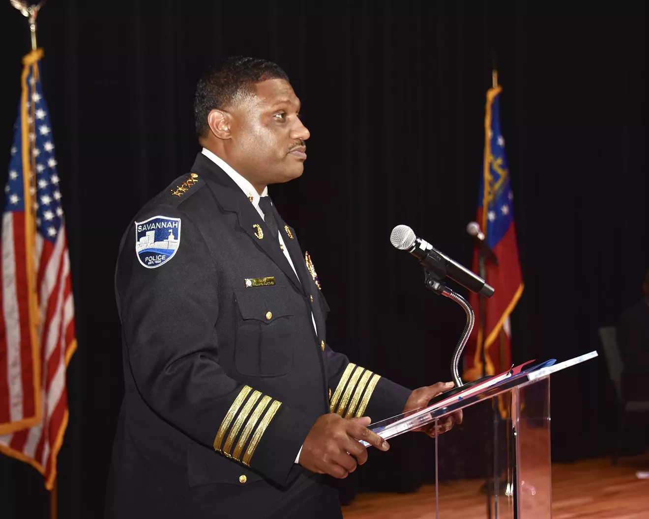 Savannah Police Department Swears In Police Chief Lenny Gunther ...