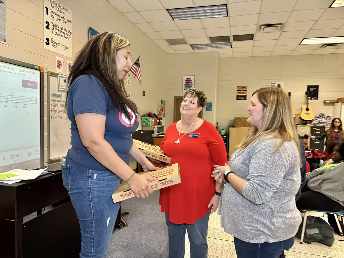 G100, Donatos and Step One Auto Surprise Effingham Middle School ...