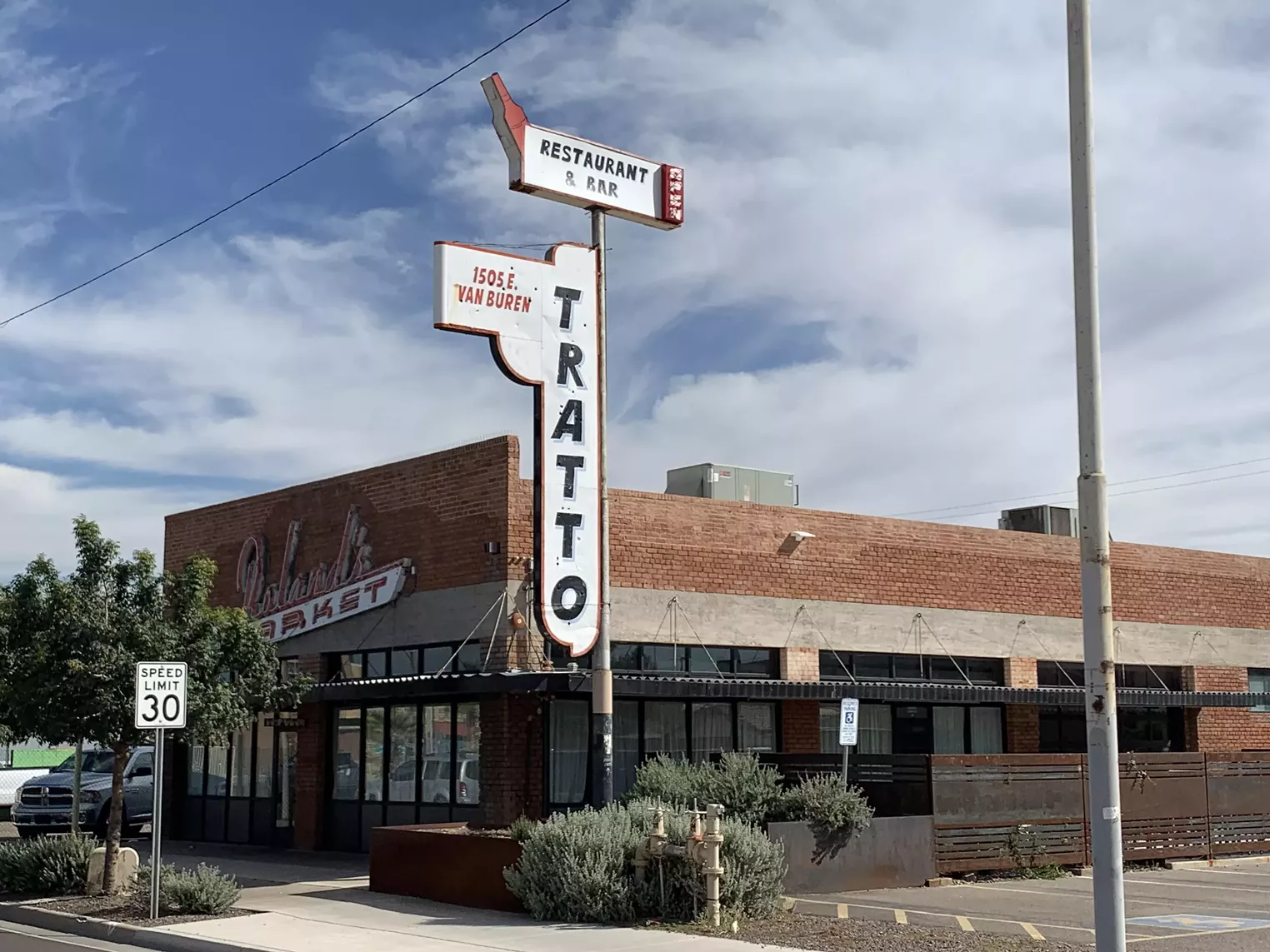 Phoenix Restaurant Named One Of 50 Restaurants We re Excited About phoenix-restaurant-named-one-of-50-restaurants-we-re-excited-about