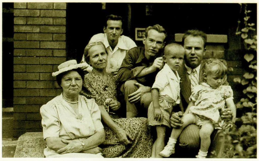 Crowdfunding for documentary on Andy Warhol’s family life begins today ...