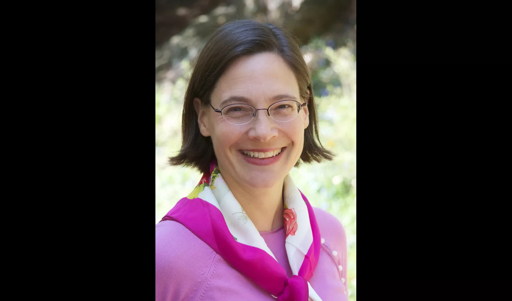 Rebecca Ellis's Instagram, Twitter & Facebook on IDCrawl